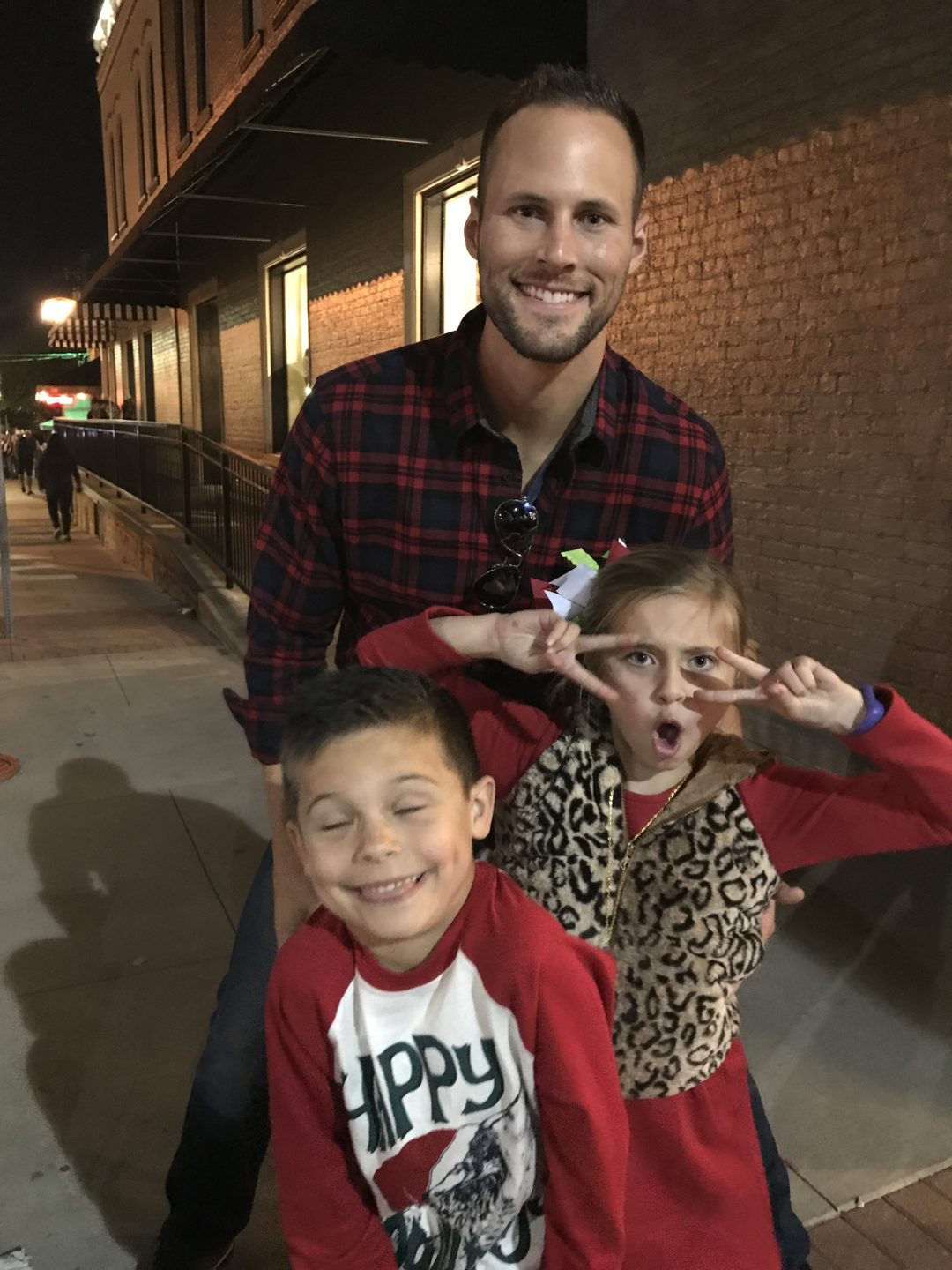 Favorite Family Friendly Traditions - Mix & Match Mama