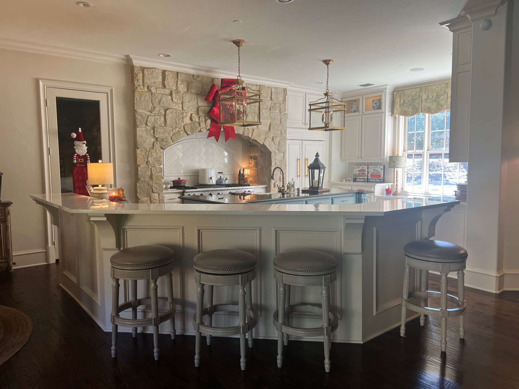 Kitchen & Great Room REFRESH - Mix & Match Mama