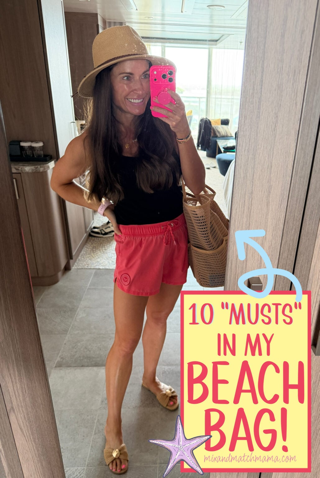 10 "MUSTS" IN MY BEACH BAG - Mix & Match Mama